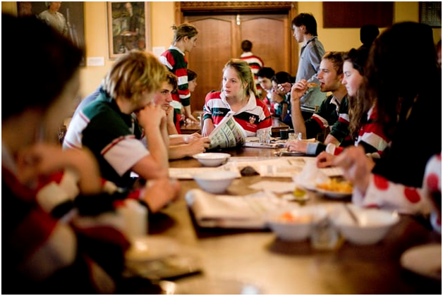 9 Tips For Fitness And Healthy Eating Habits For College Students 