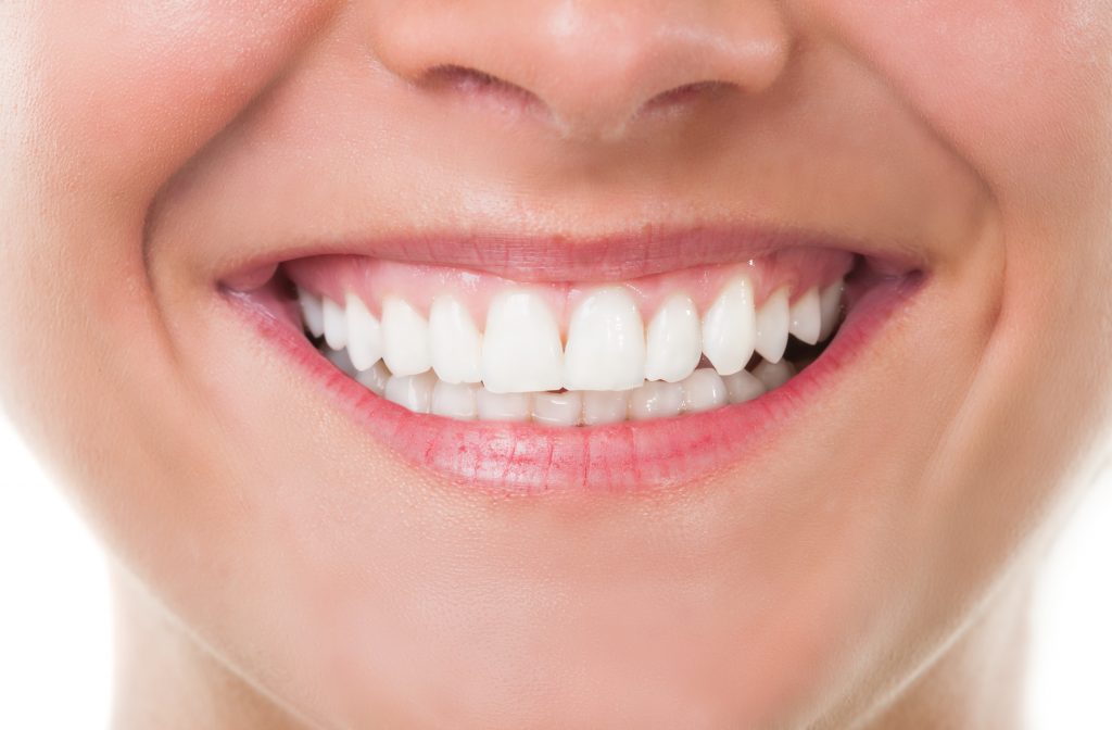 8 Tips for Healthy Teeth and Gums - Smile Delivery Online